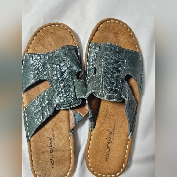 Nautica | Shoes | Naturalizer Dark Teal Blue Leather Slide Sandals ...